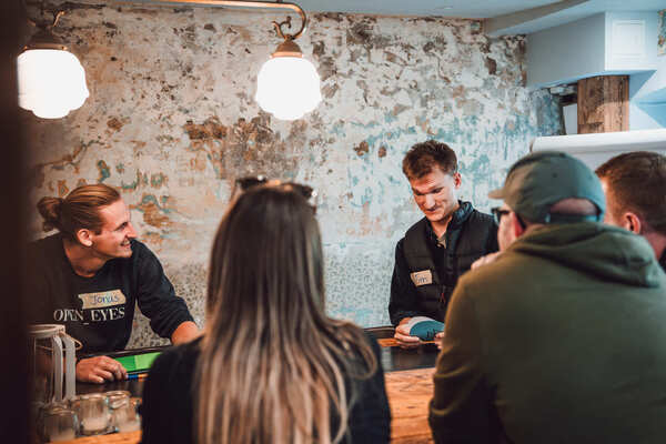 Über uns - Das Logo und Team von ActiveMinds